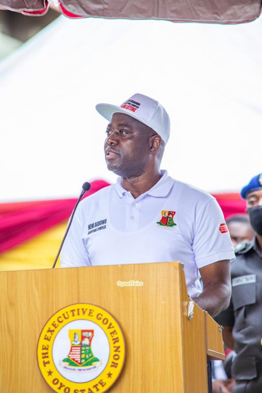 Governor Makinde Flags Off N4.9Billion Remodeling of Agbowo Shopping ...