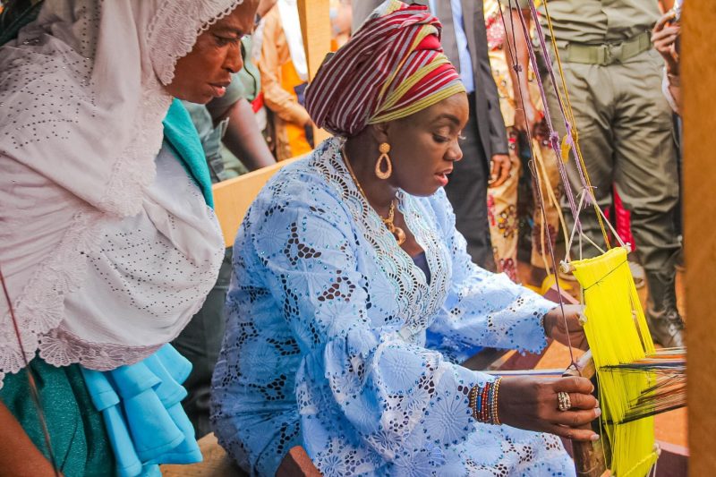 Oyo Govt, Iseyin Weavers Collaborate to Revive Aso-Ofi Festival | Oyo ...