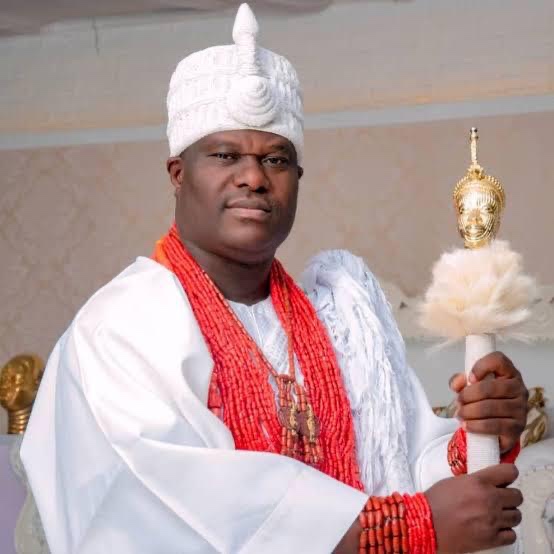 Ooni Congratulates Fuji Maestro, Taye Currency on Son’s Electoral ...