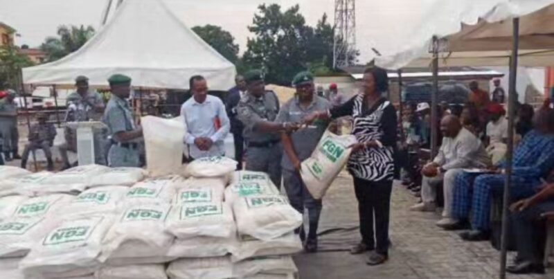 Customs Begins Sale Of Rice At N10,000 Per 25kg | Oyo State News