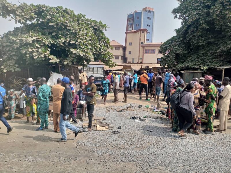 Many Feared Dead as Granite Laden-Truck Lost Control in Ibadan | Oyo ...